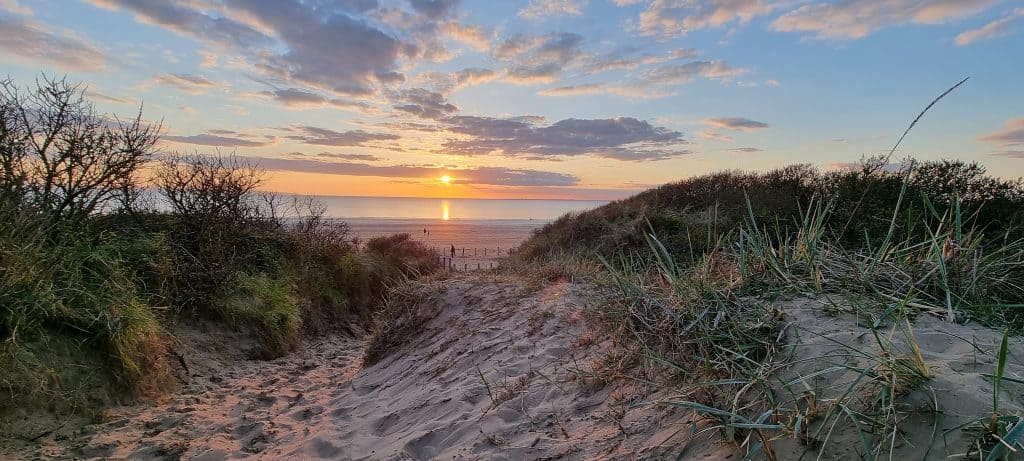 Discover The Beach | Miles of Sandy Coastline | Discover Brean