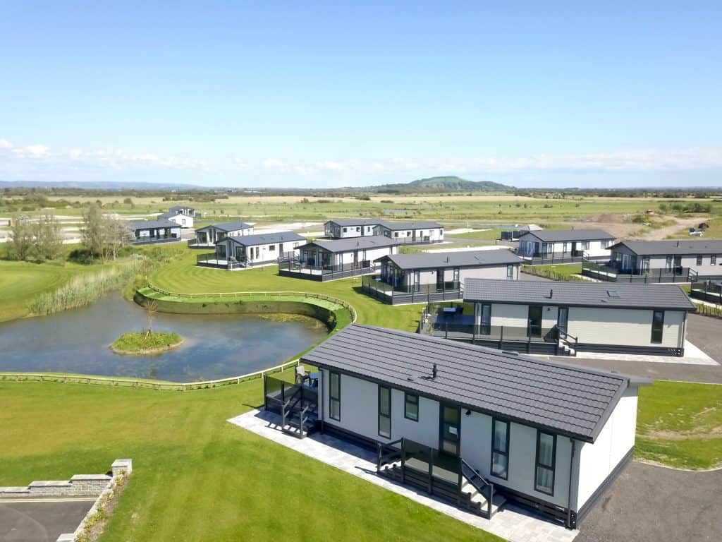 Best Places to Stay in Brean: Hotels, B&Bs, and Holiday Rentals