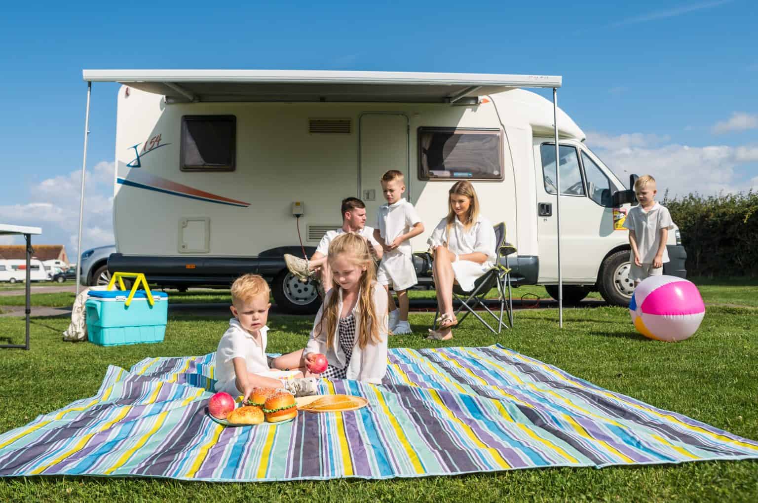 Best Places to Stay in Brean: Hotels, B&Bs, and Holiday Rentals